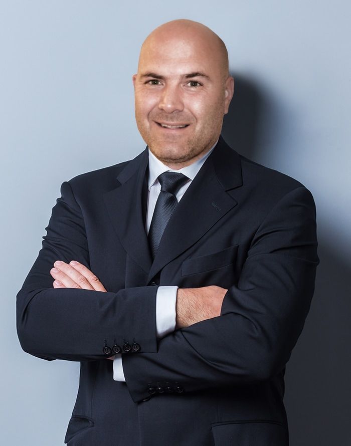 The Market-Leading Intermediary Firm - Knightsbridge